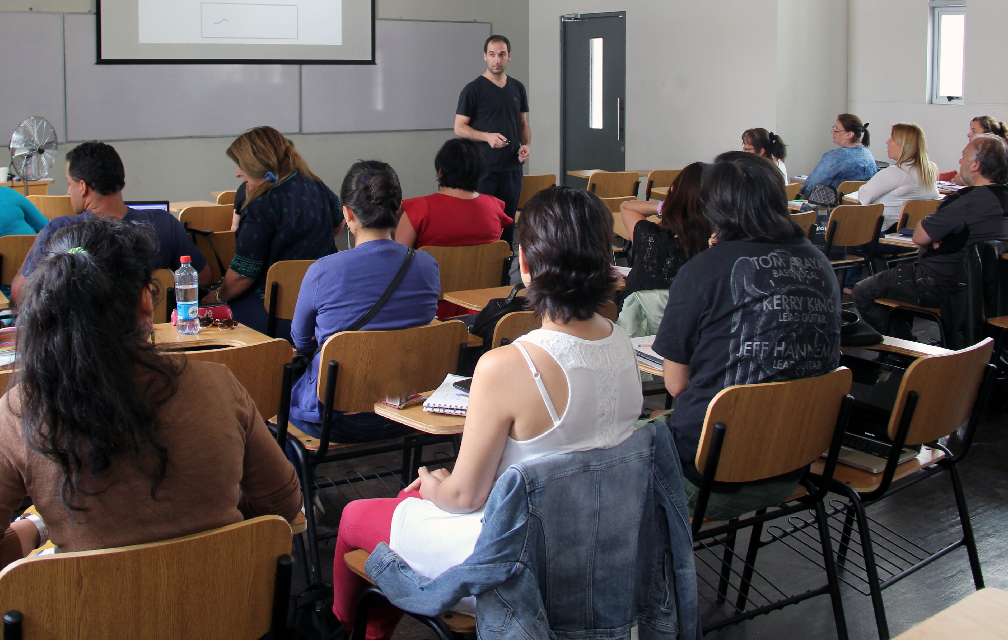 Oferta Cursos JAP 2022 - SABERES DOCENTES - Centro de Estudios y ...